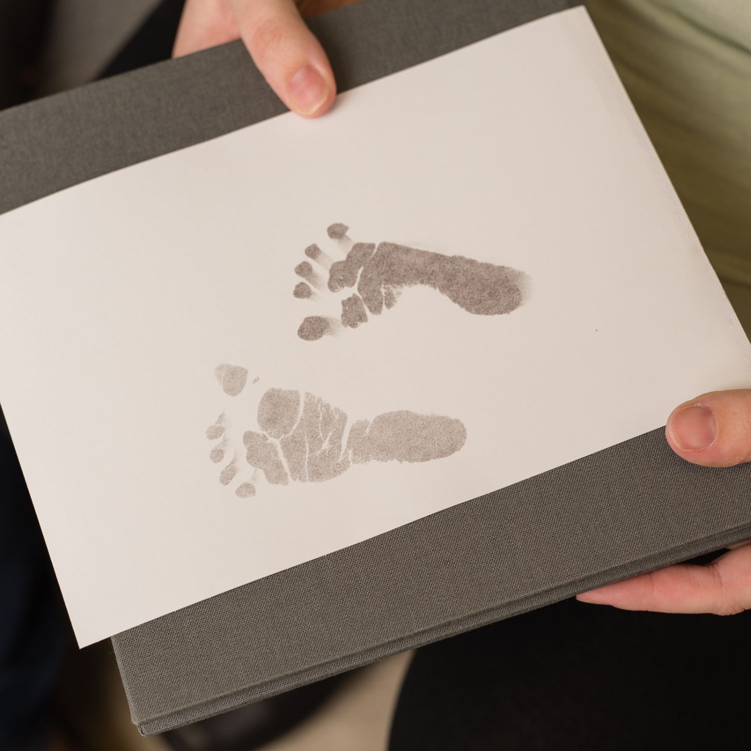 Baby Footprint Kit | Inkless Footprints | Keepsake | Baby Gift | Inch ...
